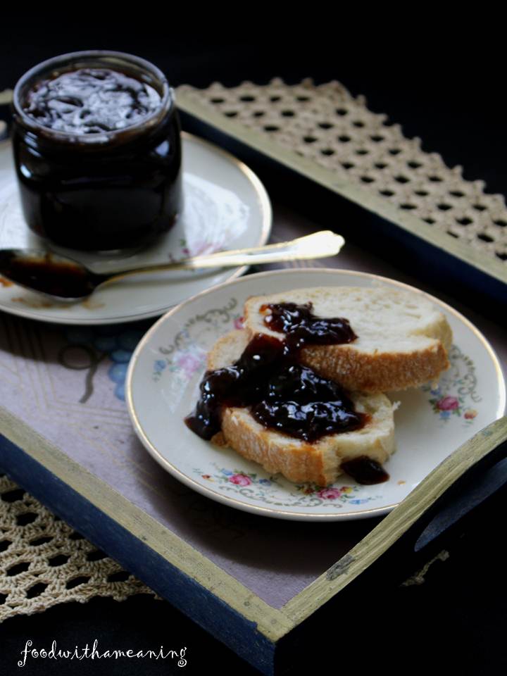 Compota de uva de cheiro com canela e cardamomo – Food With A Meaning