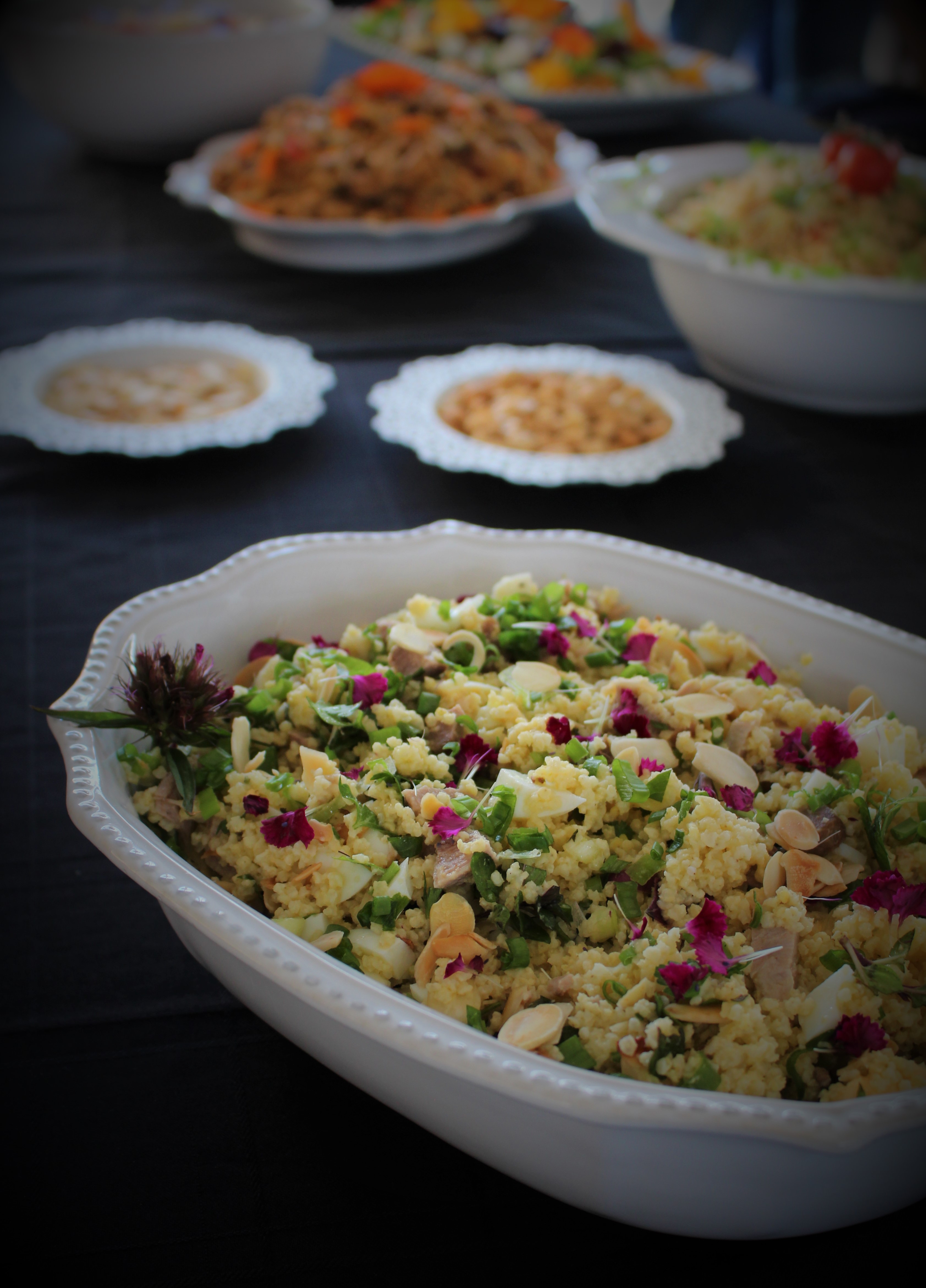 Salada de Millet com roti de peru, hortelã e amêndoa torrada – Food ...